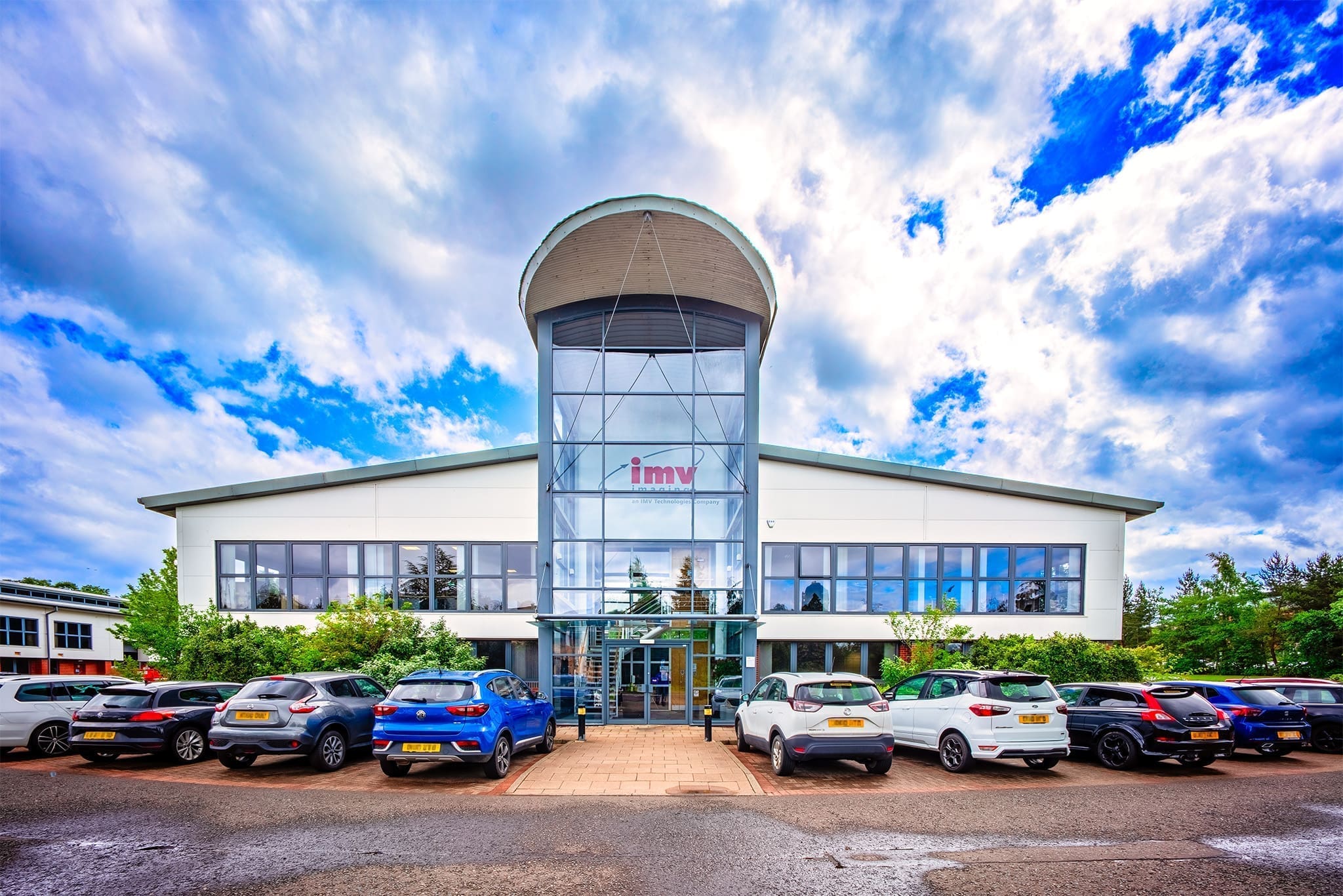 Contact Us | IMV imaging | Veterinary Imaging Experts